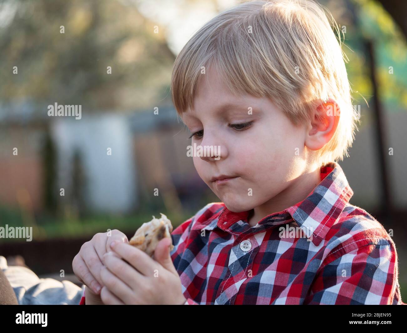 Boy chicken cooked hi-res stock photography and images - Alamy