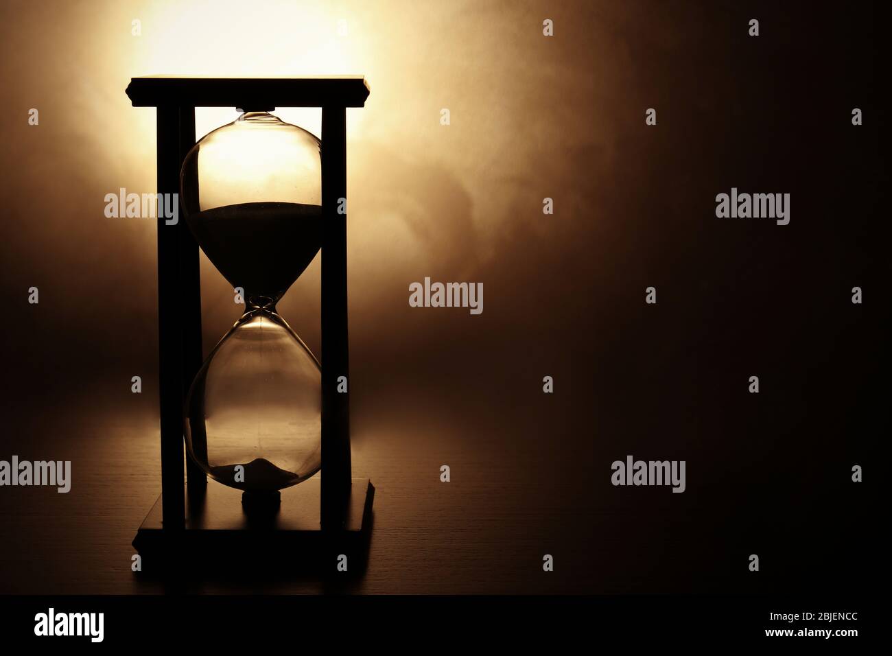 Hourglass Silhouette High Resolution Stock Photography and Images - Alamy