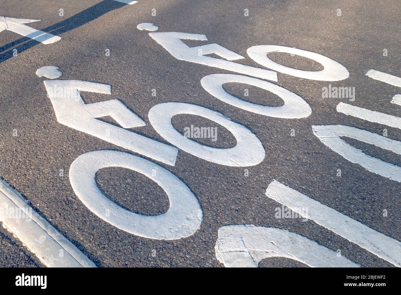 Designated biking lanes hi-res stock photography and images - Alamy
