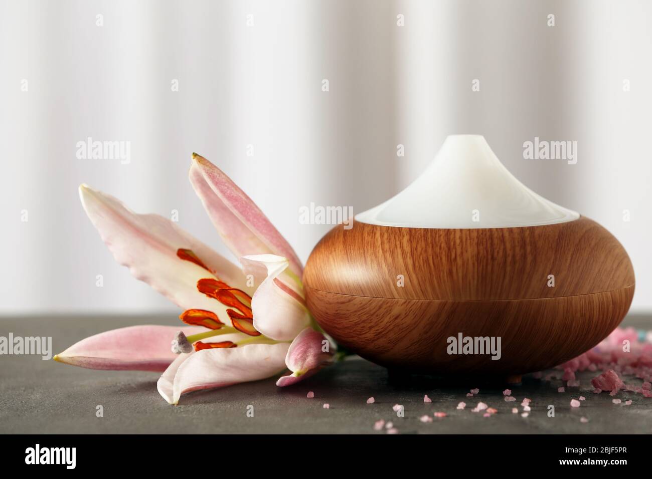 Inhalation salt water hi-res stock photography and images - Alamy