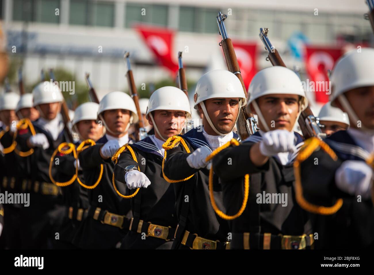 Portrait soldier walking rifle hi-res stock photography and images - Alamy