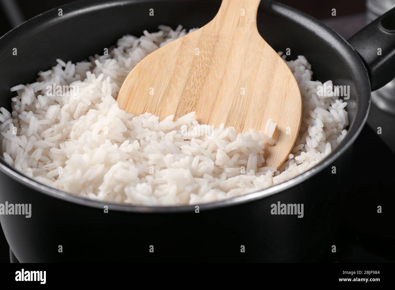 Rice white grain shovel spoon wooden cereal hi-res stock photography ...