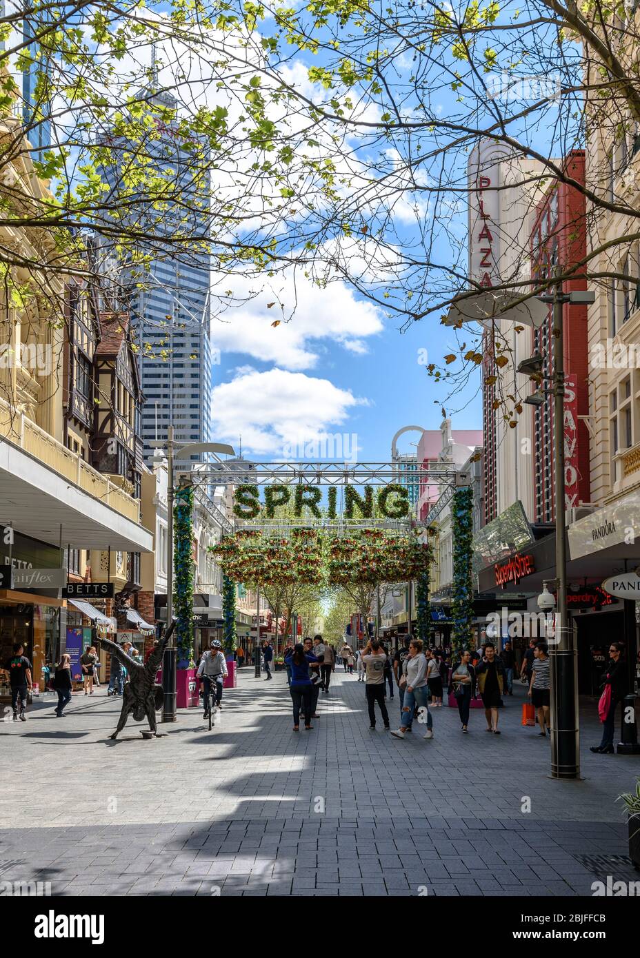 Shoppers and tourists on Hay St in Perth, Western Australia with spring ...