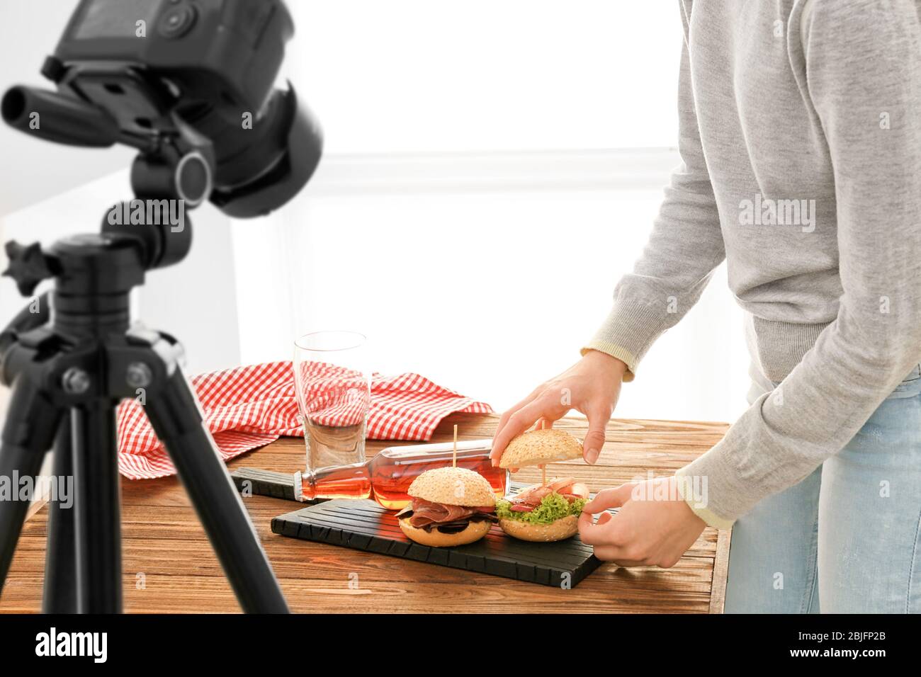 Preparing for photoshoot hi-res stock photography and images - Alamy