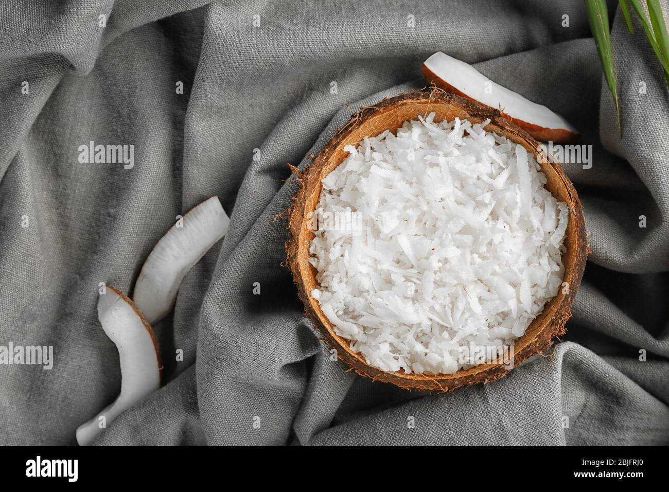 Grated coconuts hi-res stock photography and images - Alamy