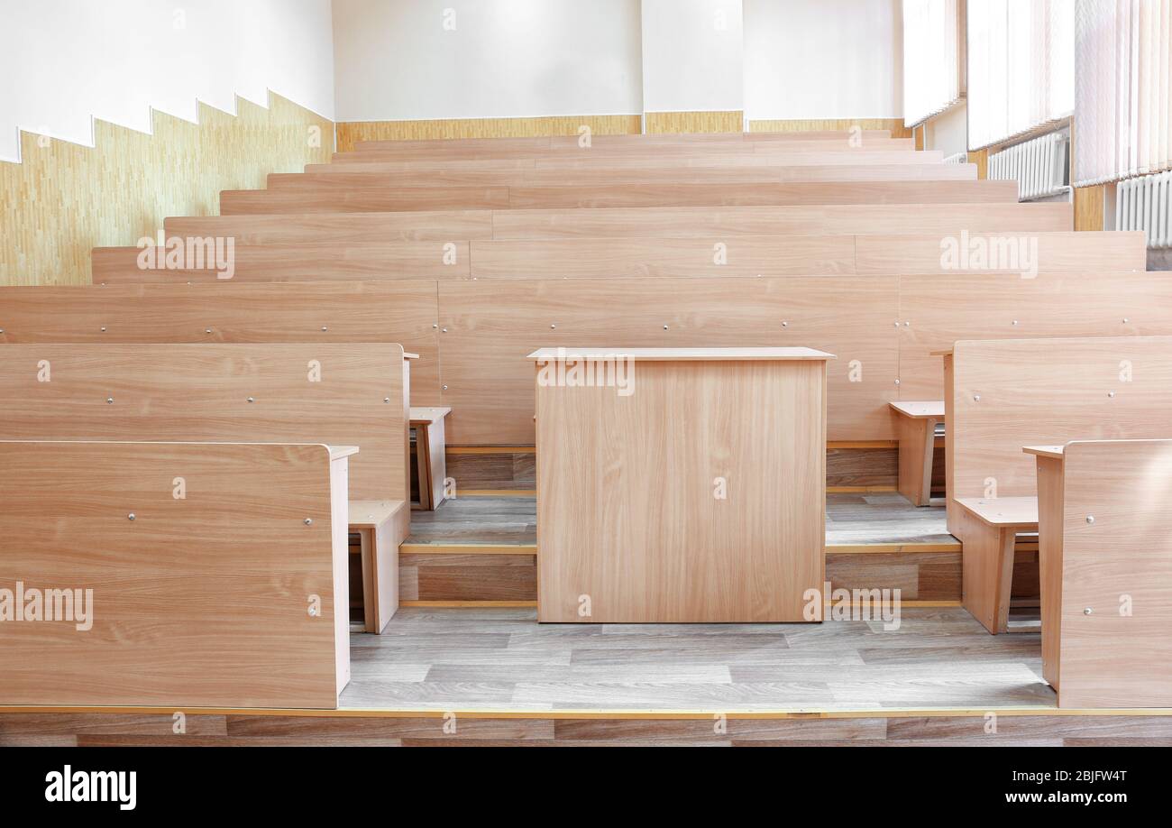 Interior of big modern classroom Stock Photo - Alamy