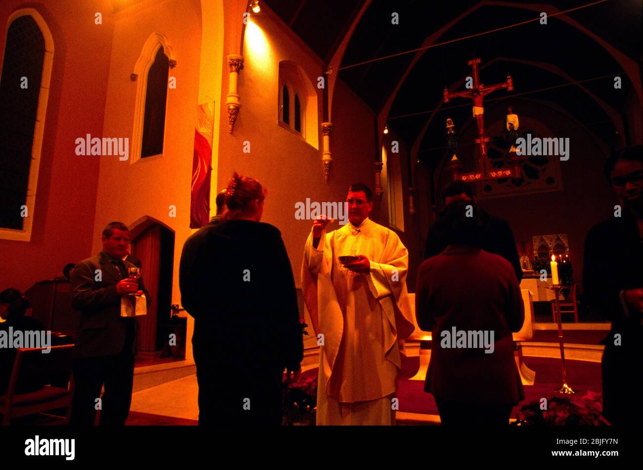 Midnight mass church hi-res stock photography and images - Alamy