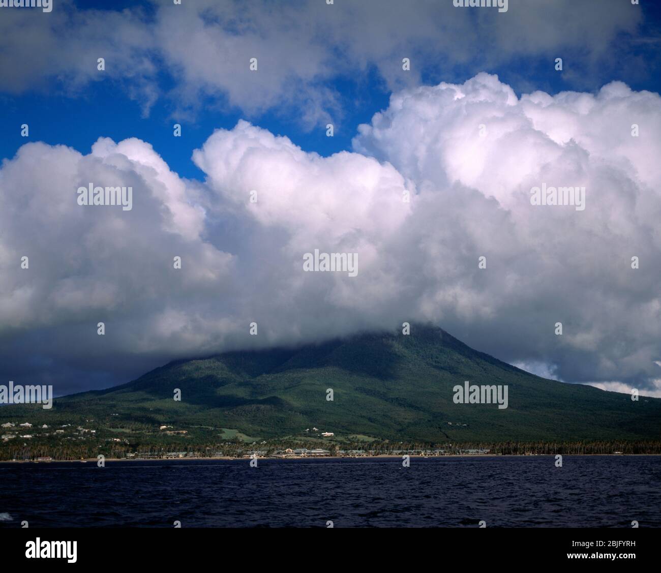 Nevis St Kitts Nevis Peak Volcano View From The Sea Stock Photo - Alamy