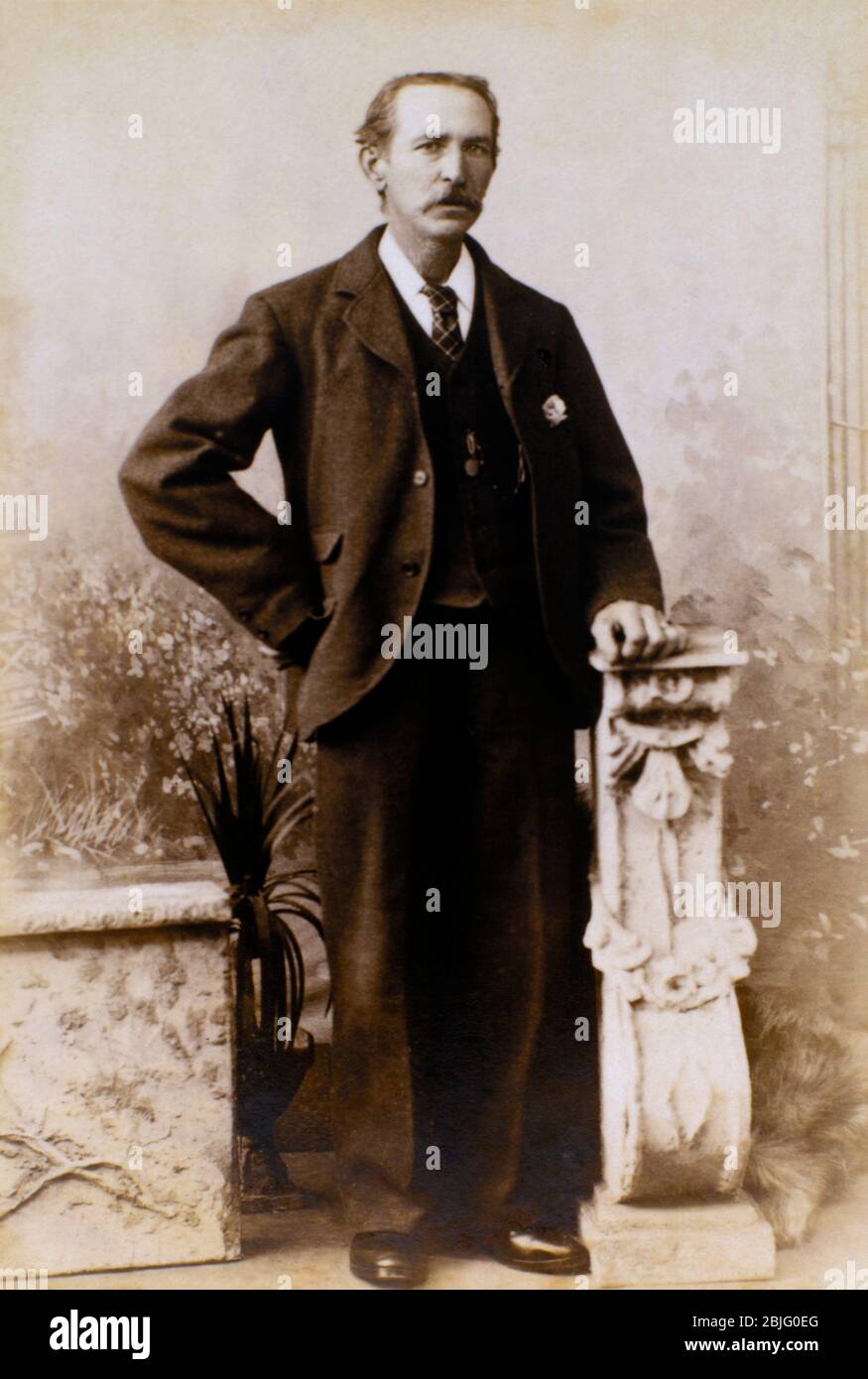 Sepia Photograph of Victorian Gentleman Stock Photo - Alamy