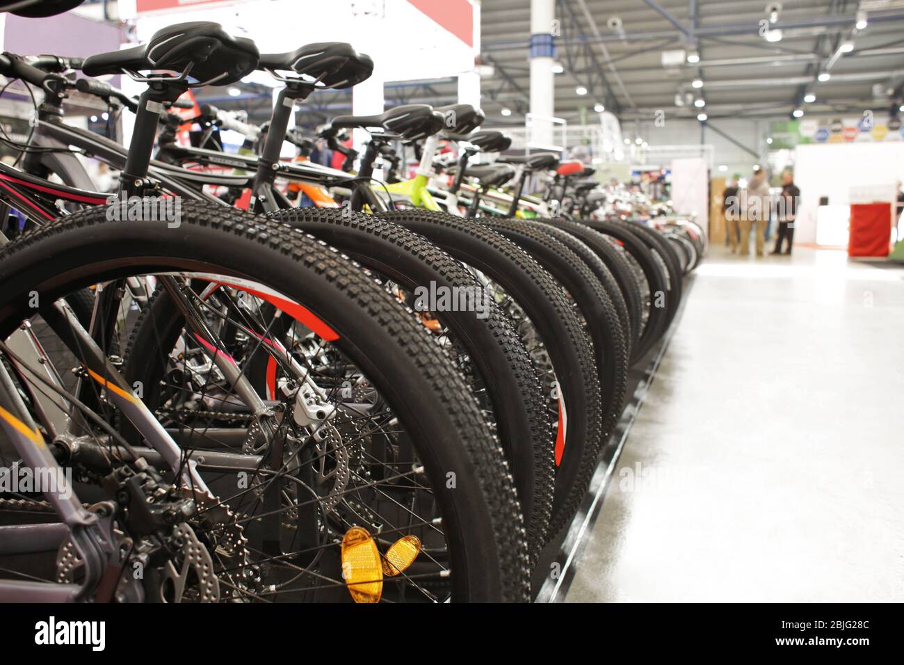 Bicycle exhibition in showroom Stock Photo - Alamy