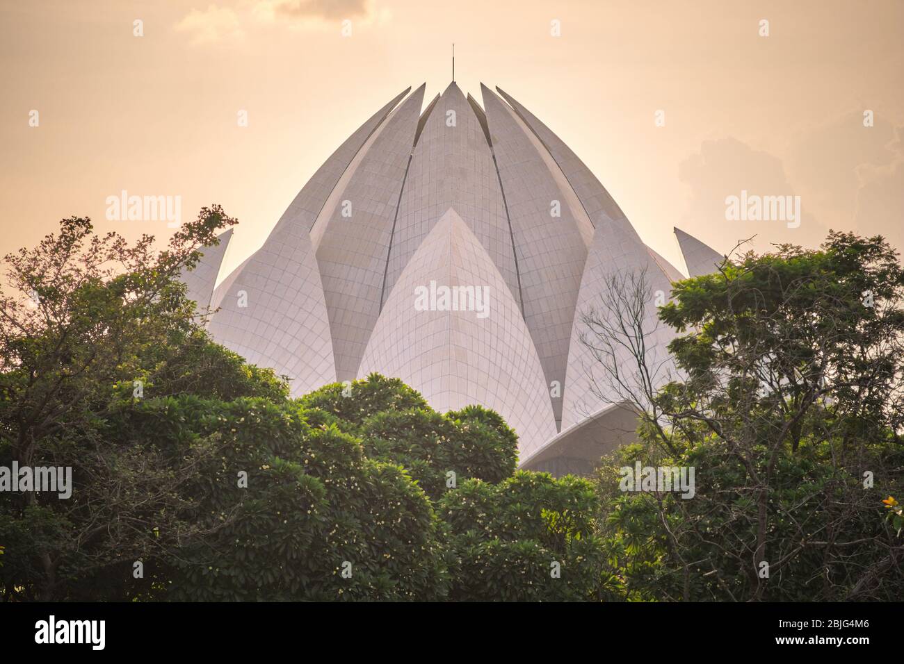 Lotus Temple, Bahai House of Worship in New Delhi, India Stock Photo ...