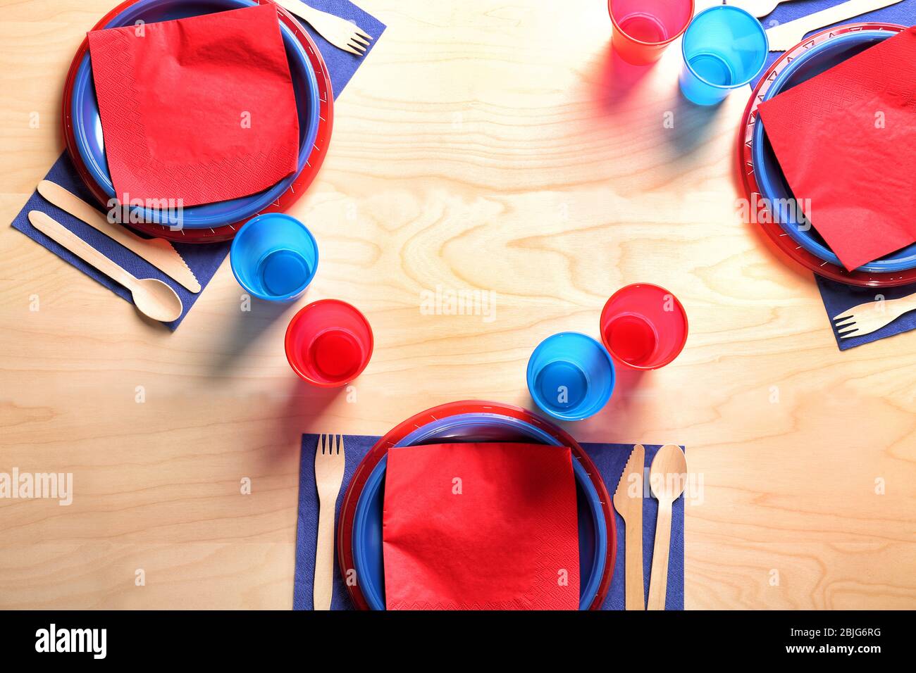 Plastic knife and fork, america hi-res stock photography and images - Alamy