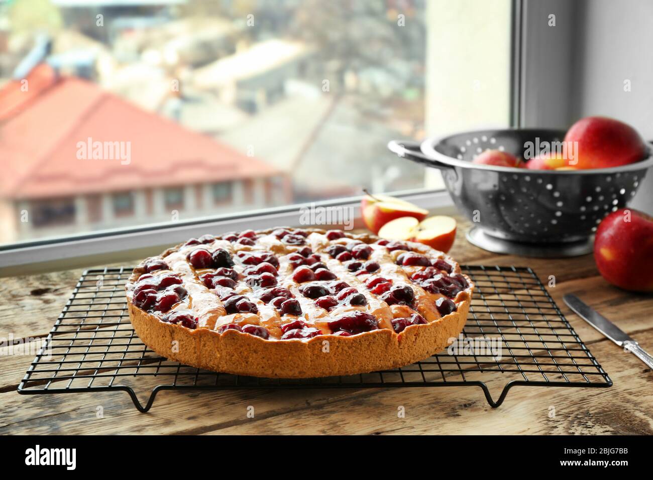 Homemade pie cooling window hi-res stock photography and images - Alamy
