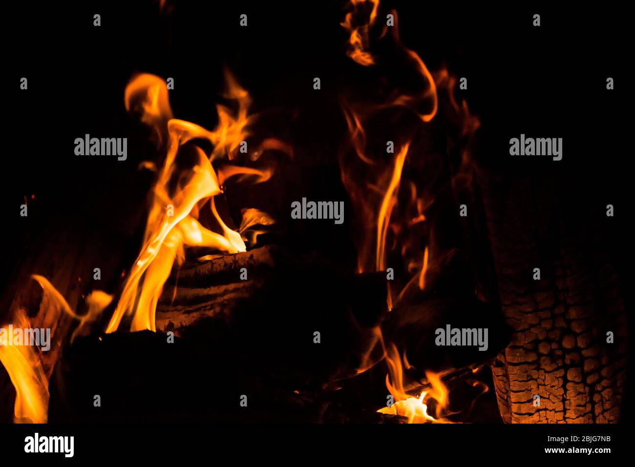 Abstract fire geometric shape hi-res stock photography and images - Alamy