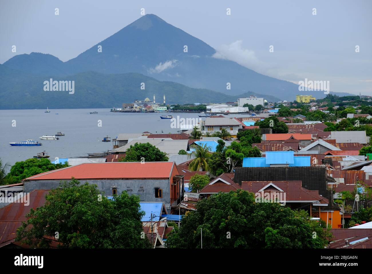 Raya island hi-res stock photography and images - Alamy