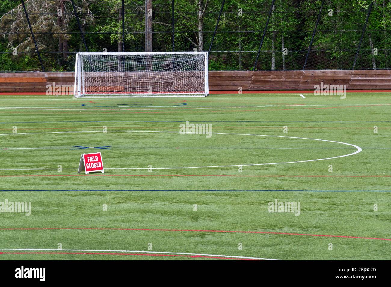 Field closed sign, athletic field closed due to coronavirus response ...