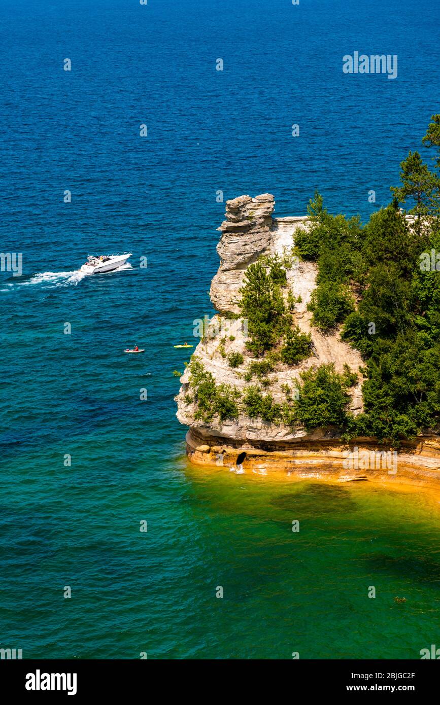Pictured rocks National shoreline Stock Photo - Alamy