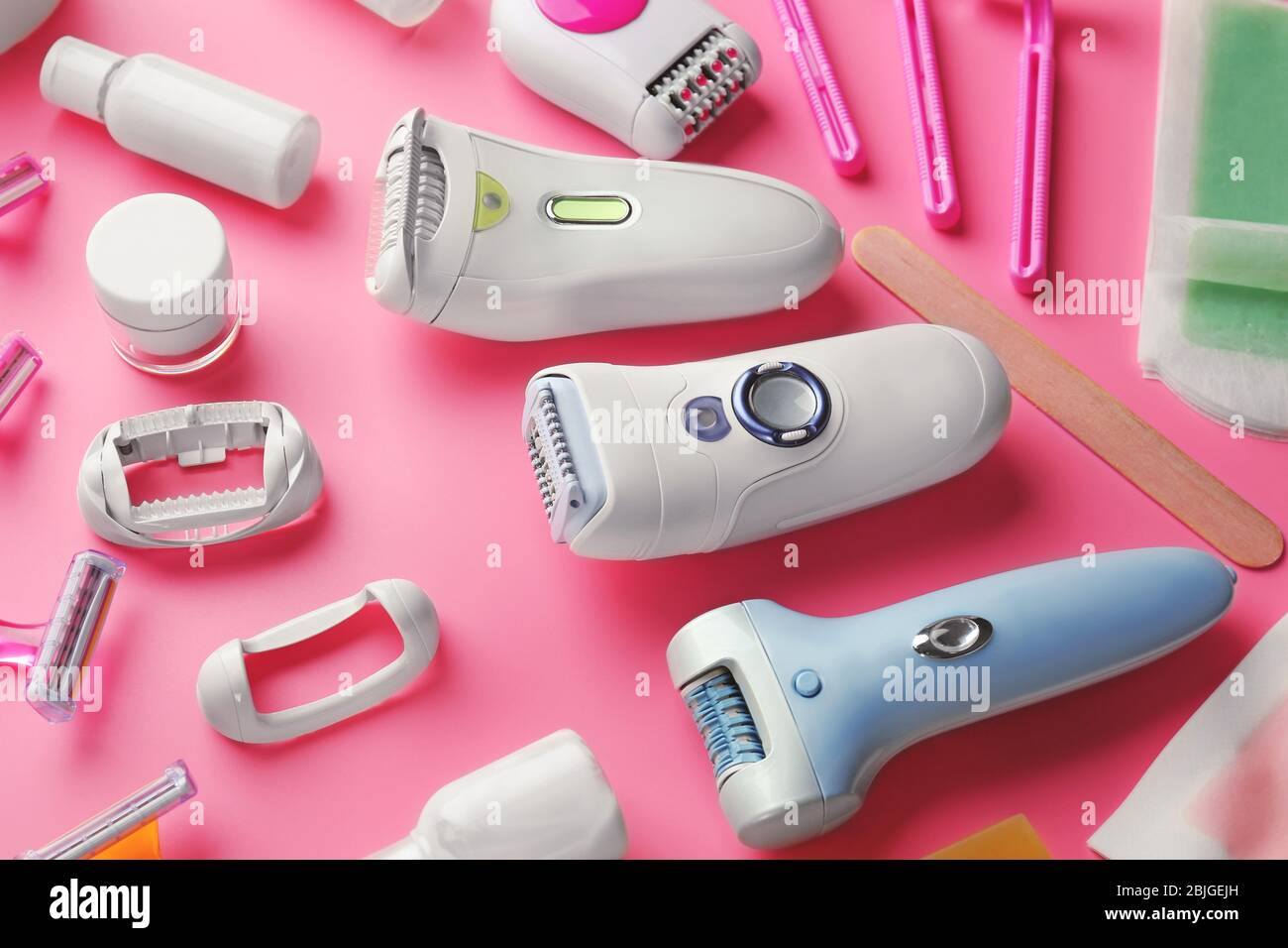 Set for hair removal on color background Stock Photo - Alamy