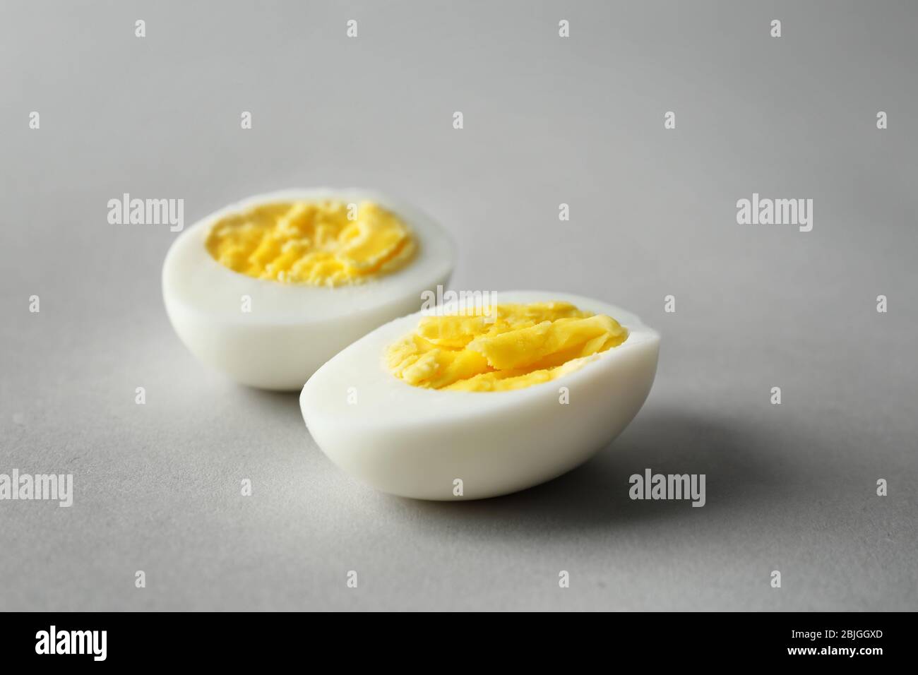 Hard boiled egg yolk grey hi-res stock photography and images - Alamy