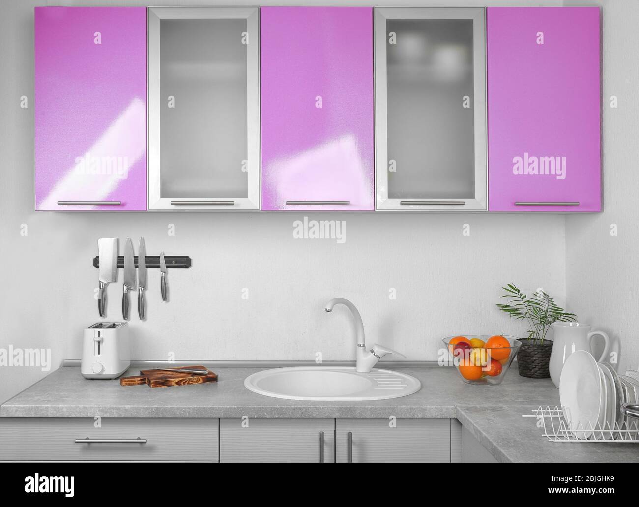 Interior of beautiful modern kitchen Stock Photo - Alamy