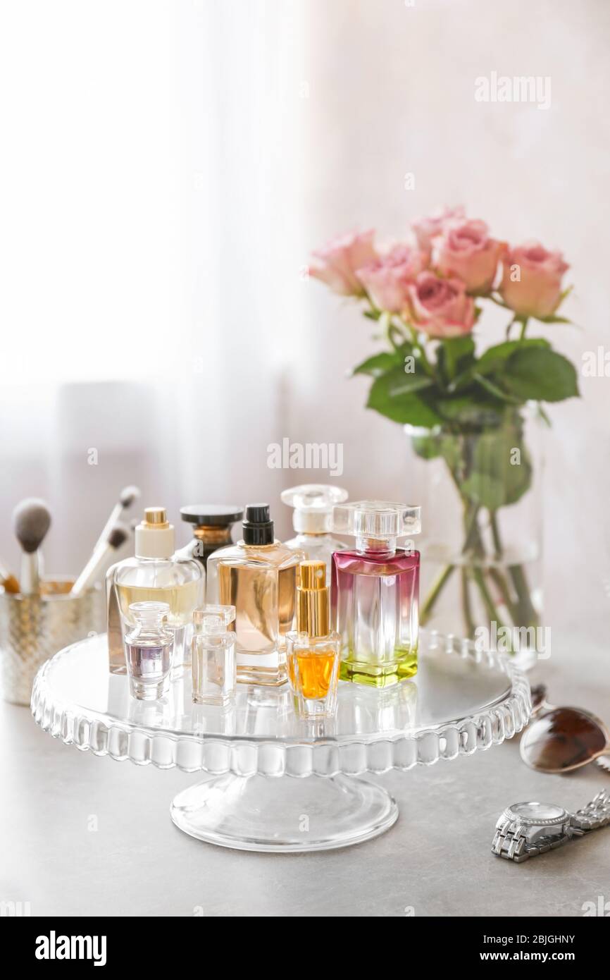 Tester stand hi-res stock photography and images - Alamy