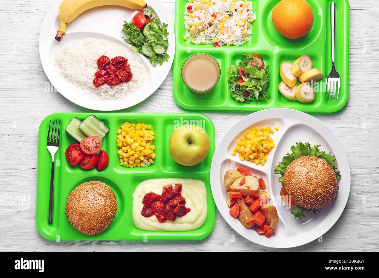 School lunch plastic trays hi-res stock photography and images - Alamy
