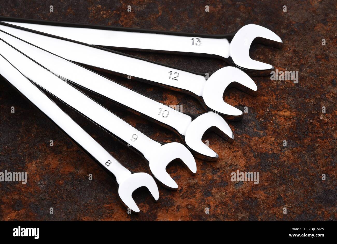 Metric wrenches hi-res stock photography and images - Alamy