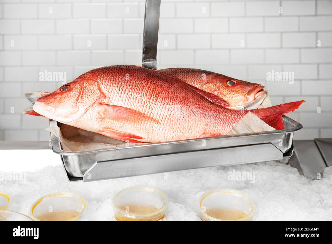 Fresh fish in supermarket Stock Photo - Alamy