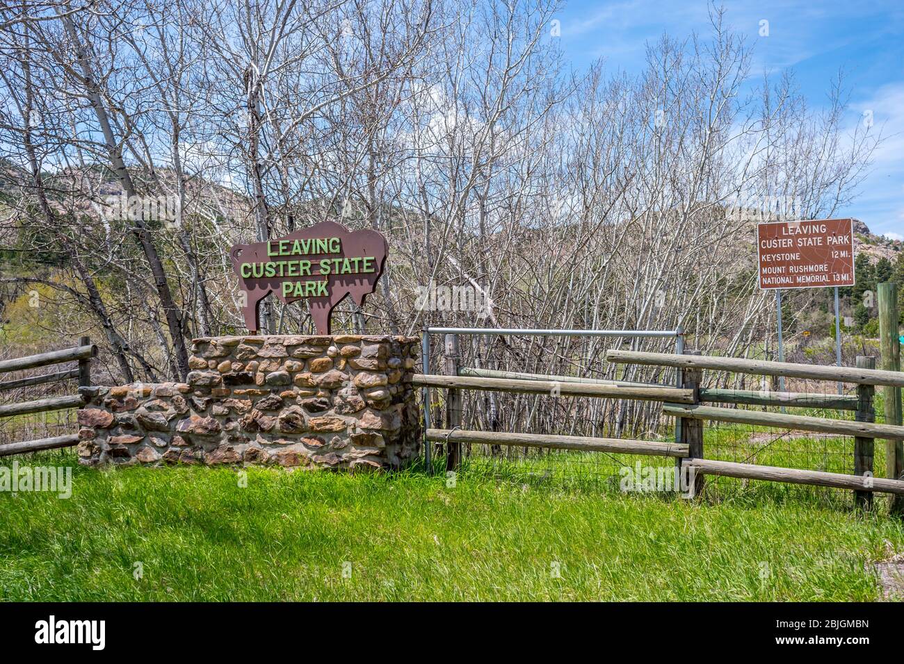 Custer state park sign south hi-res stock photography and images - Alamy