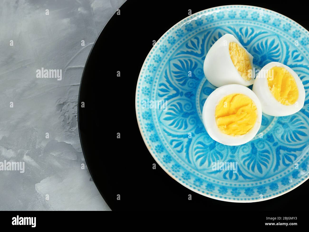 Hard boiled egg yolk grey hi-res stock photography and images - Alamy