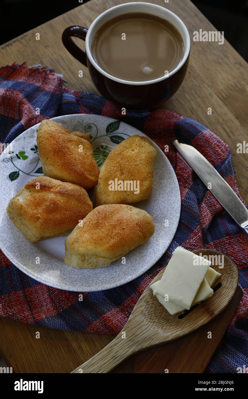 Filipino bread hi-res stock photography and images - Alamy