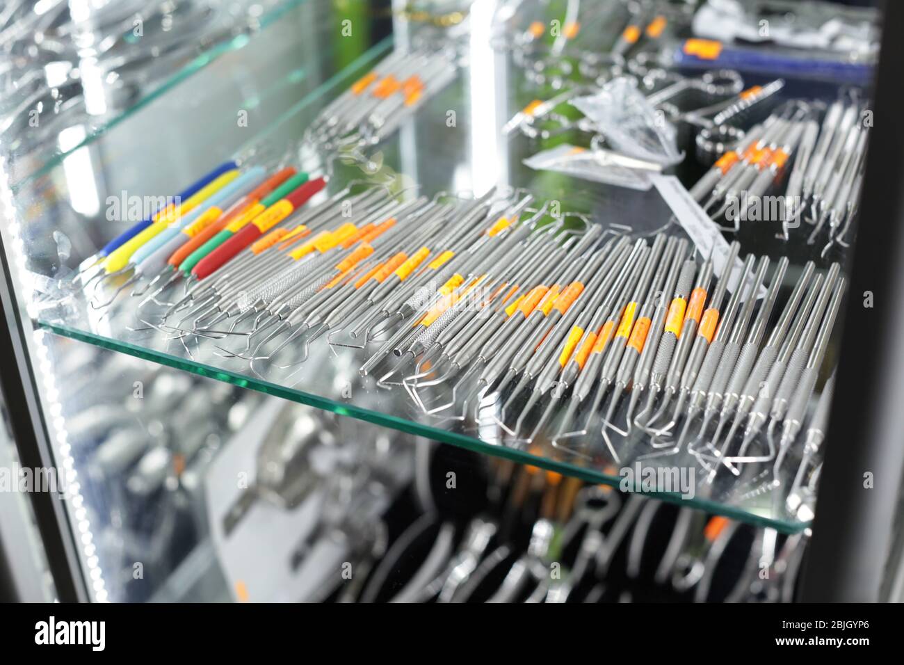 Dental explorers hi-res stock photography and images - Alamy