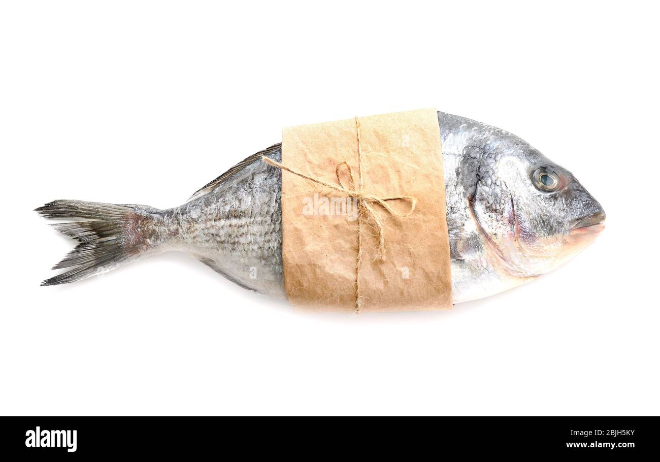 Fish dish wrapped in paper hi-res stock photography and images - Alamy