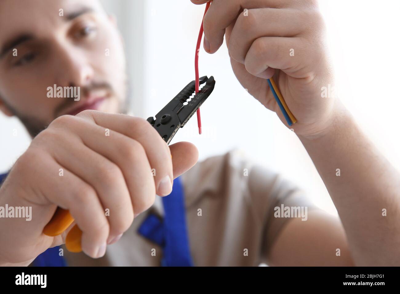 Skinning room hi-res stock photography and images - Alamy