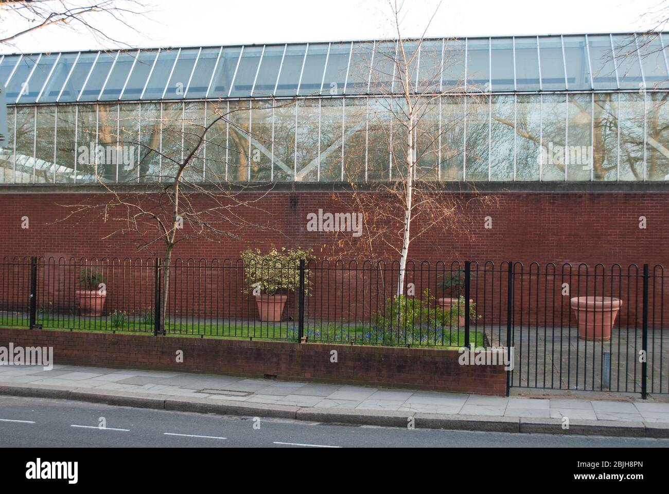 St Pauls Girl’s School Swimming Pool Brook Green, Hammersmith, London ...