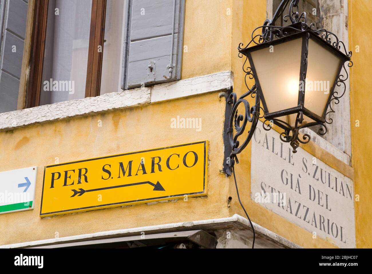 Street signs in Venice, Italy, Europe Stock Photo - Alamy