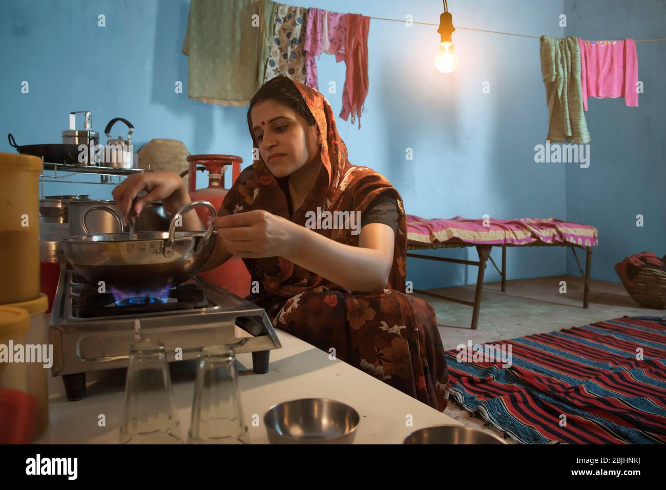 Indian housewife working class hi-res stock photography and images - Alamy