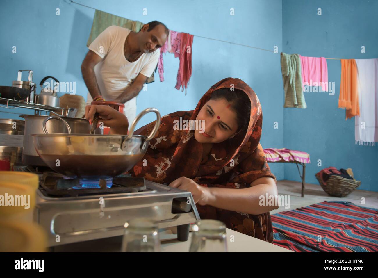 Helping each other class hi-res stock photography and images - Alamy