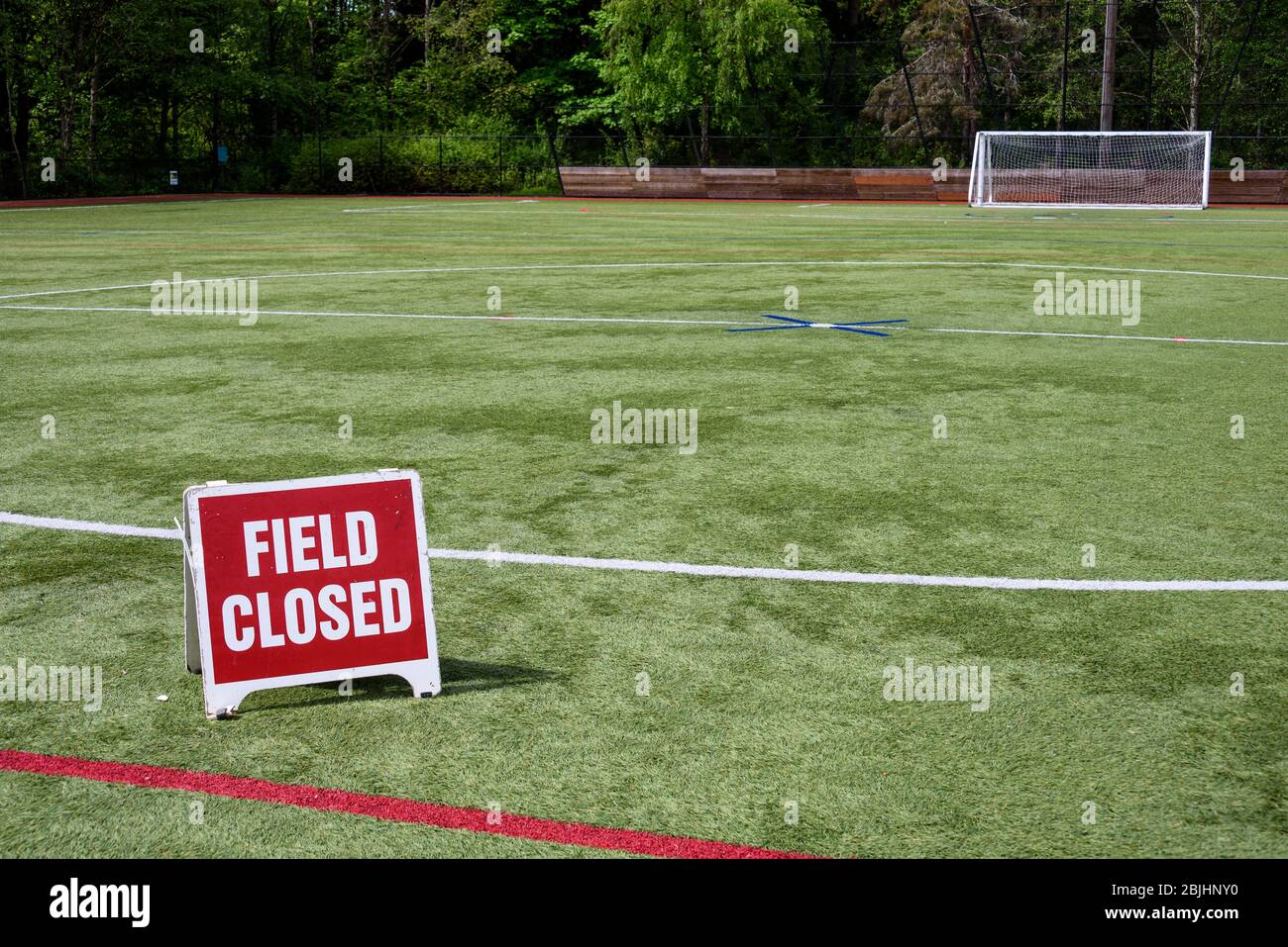 Field closed sign, athletic field closed due to coronavirus response ...
