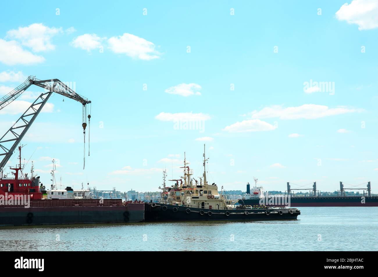 View of modern sea port Stock Photo - Alamy