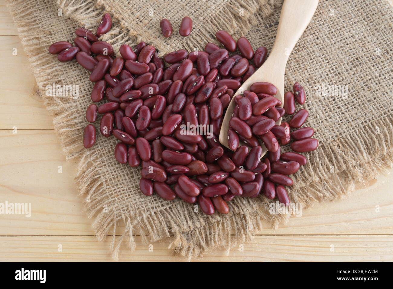 Spoon full soy beans hi-res stock photography and images - Alamy