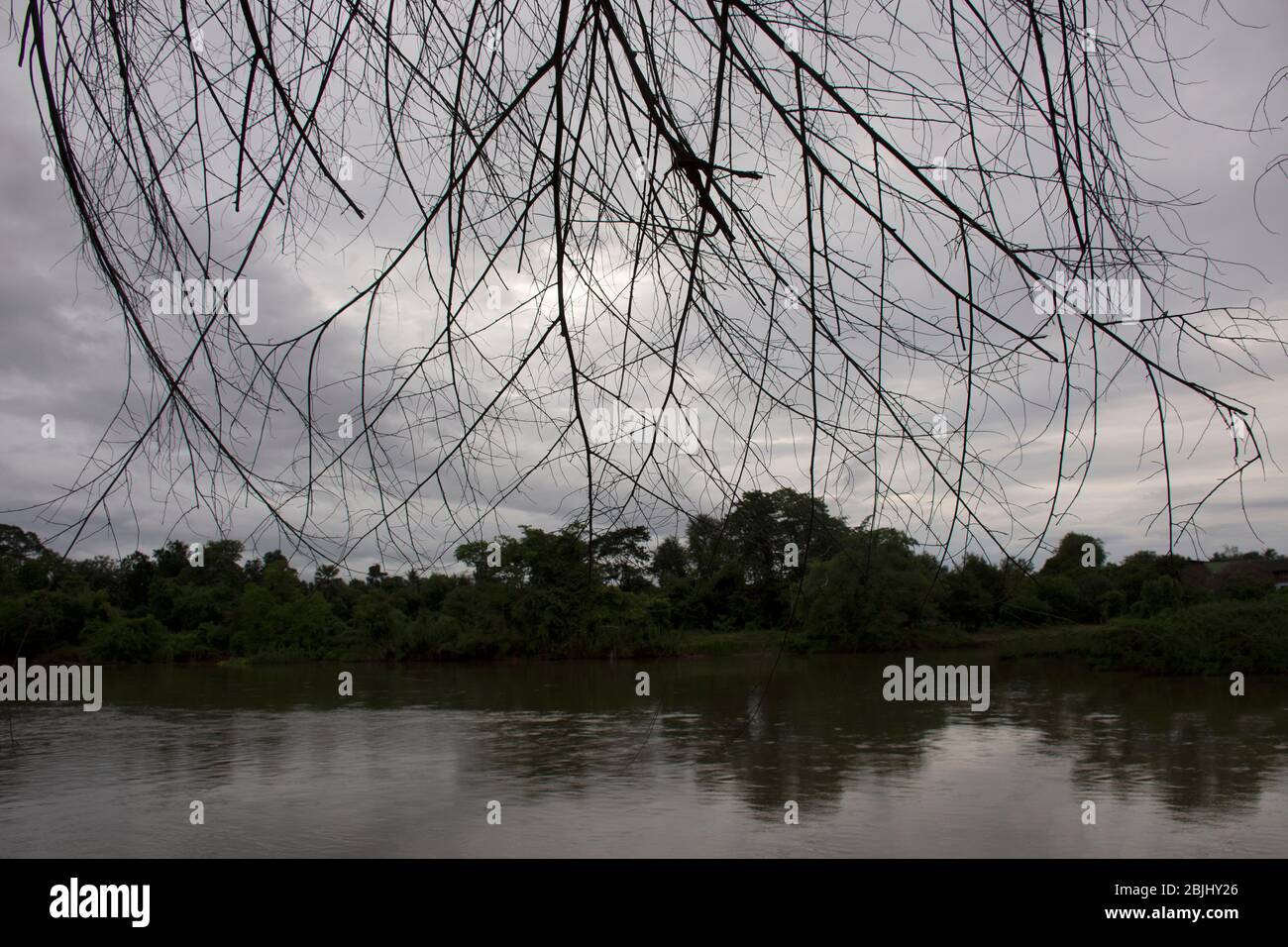 Movement and flowing of water in Mae Khlong or Meklong river in Ban ...
