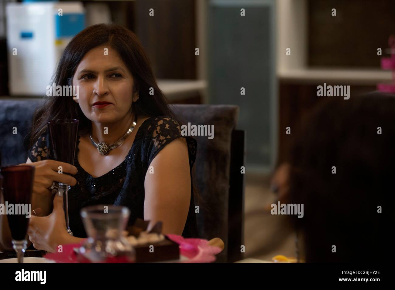 Suspicious look hi-res stock photography and images - Alamy