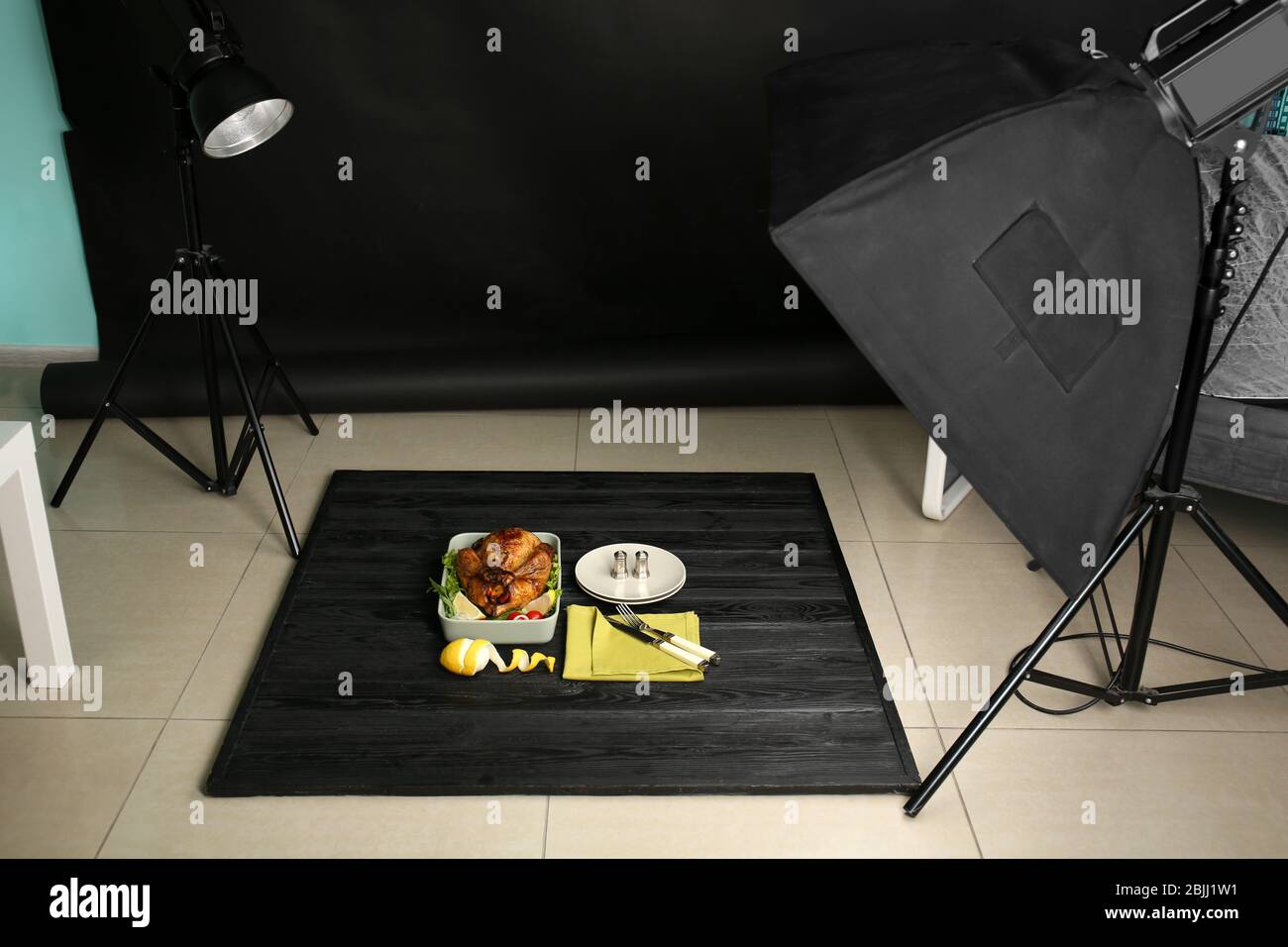 Photo studio with professional lighting equipment for shooting food ...