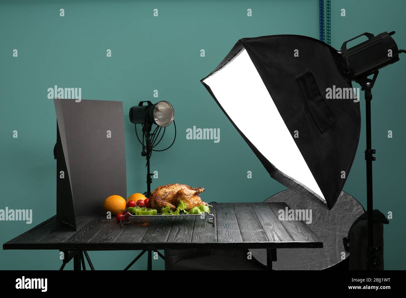 Photo studio with professional lighting equipment for shooting food ...