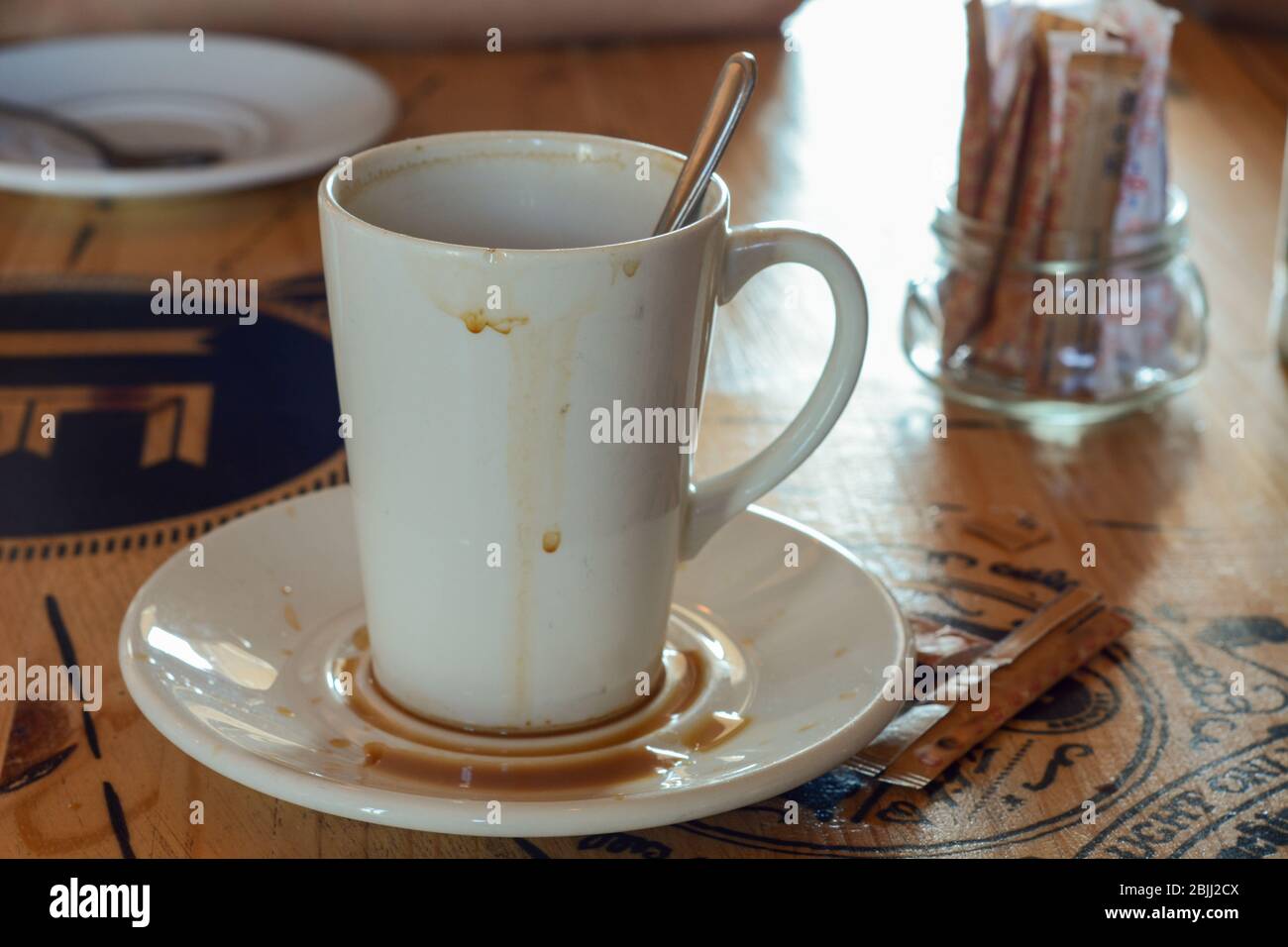 Empty dirty coffee cup hi-res stock photography and images - Alamy