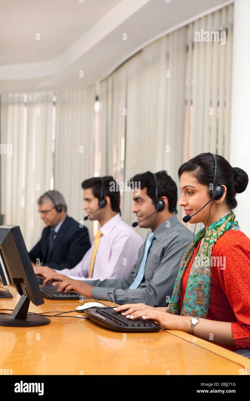 Indian call center agents hi-res stock photography and images - Alamy