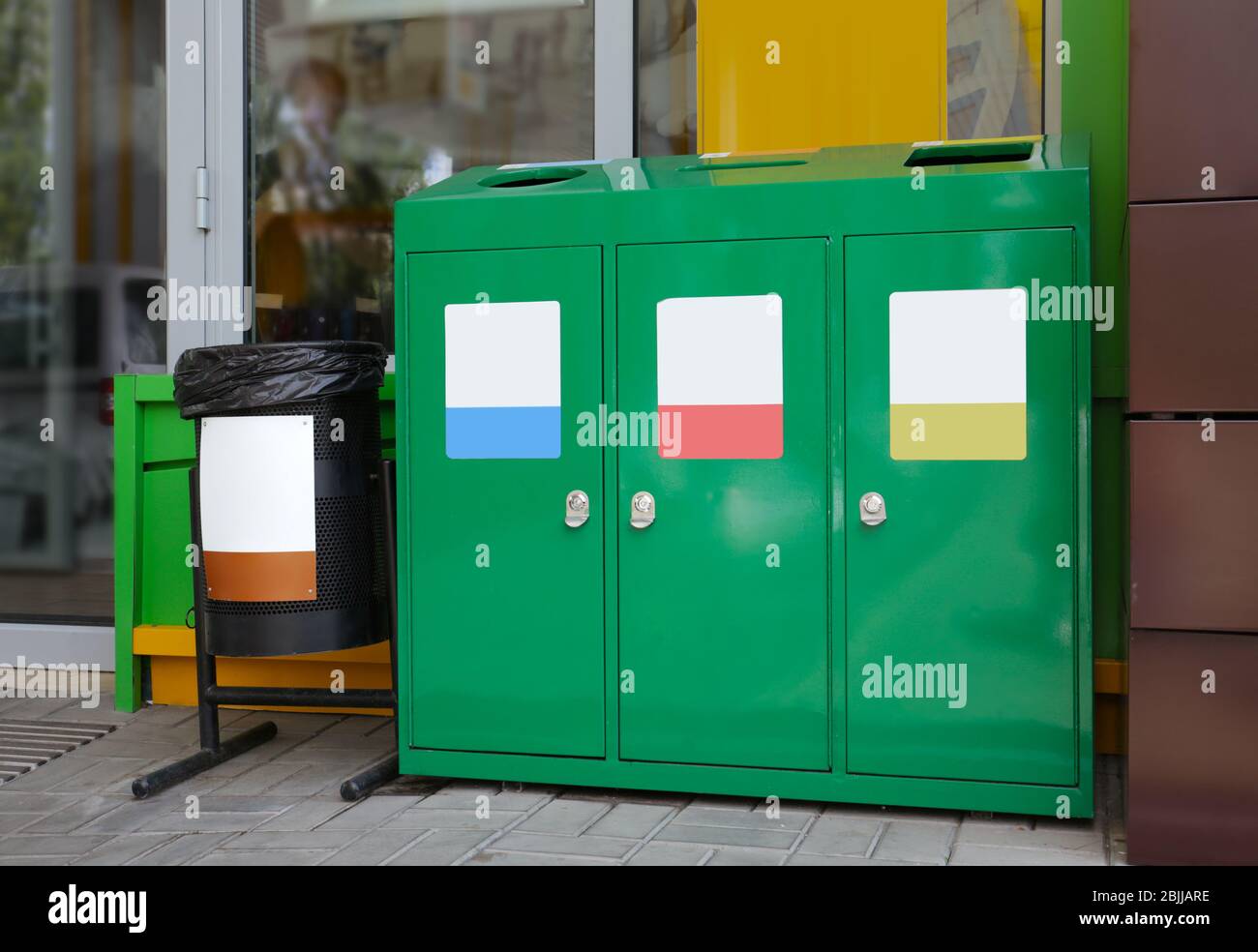 Types of public bins hi-res stock photography and images - Alamy