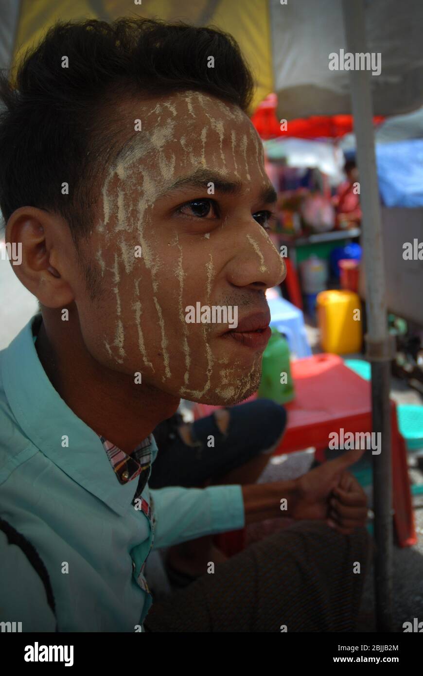 Head and shoulders portrait of burmese man hi-res stock photography and ...