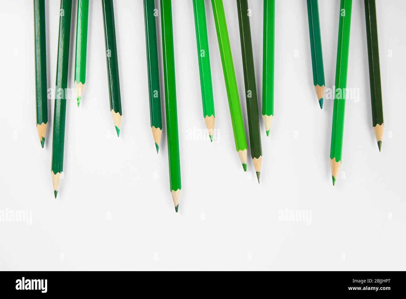 Different shades of green pencils hi-res stock photography and images ...